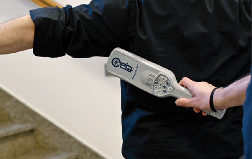 Hand-Held Metal Detectors and School Security - CEIA USA